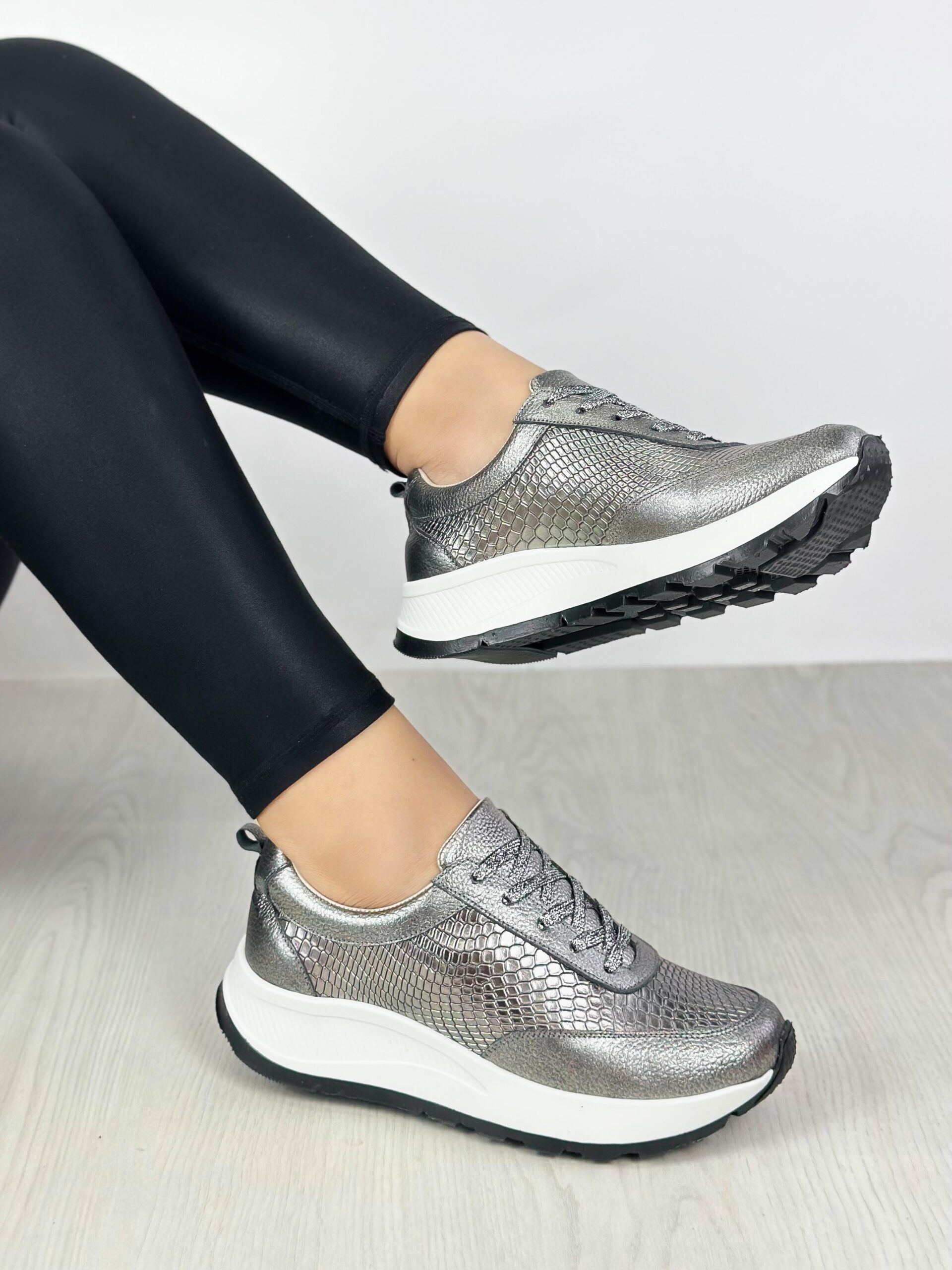 Plomo Gecco Sharith (DP16) Elegancia y Confort para tu