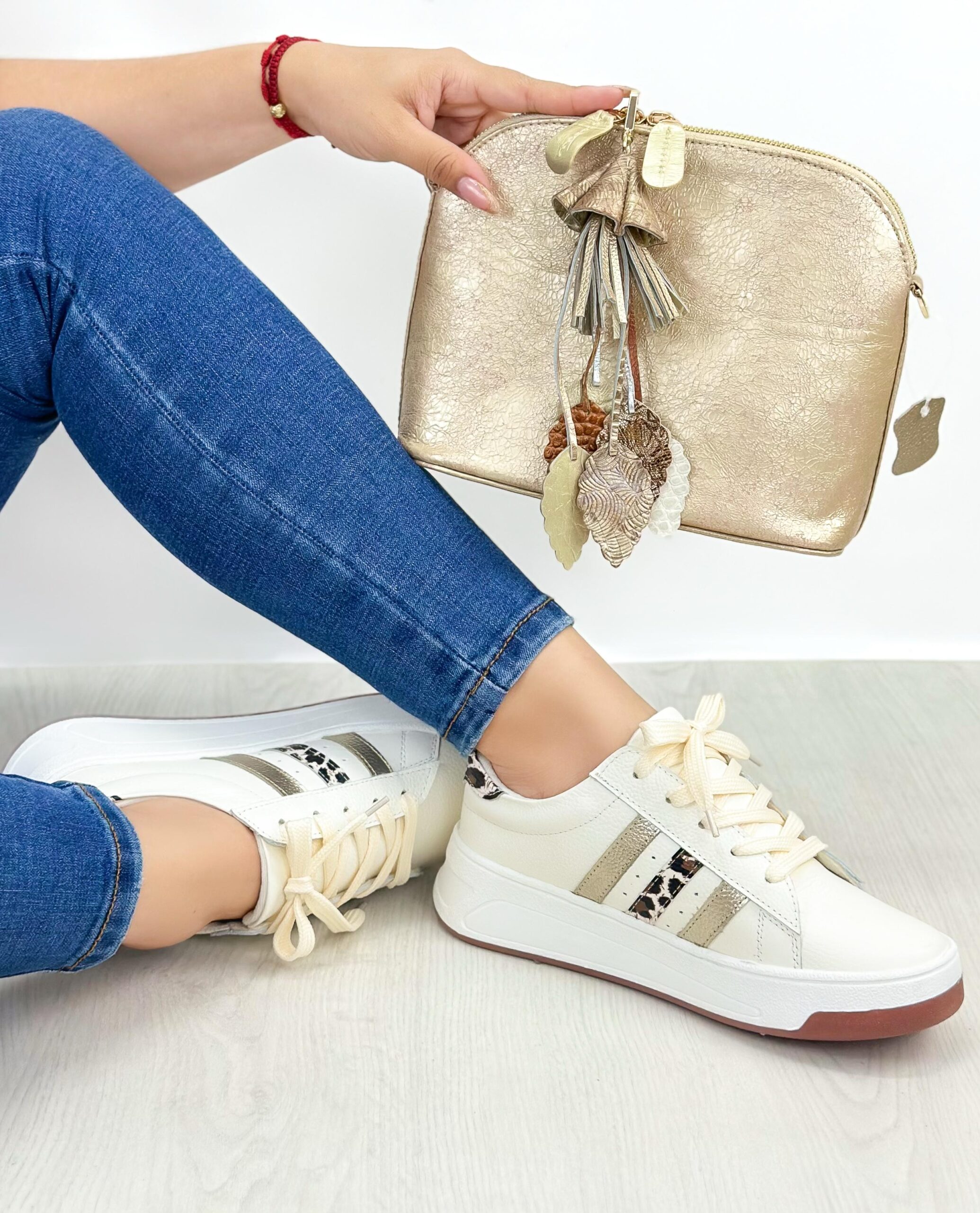 Tenis Talco x líneas Print (675) y Comodidad en Cada Pas